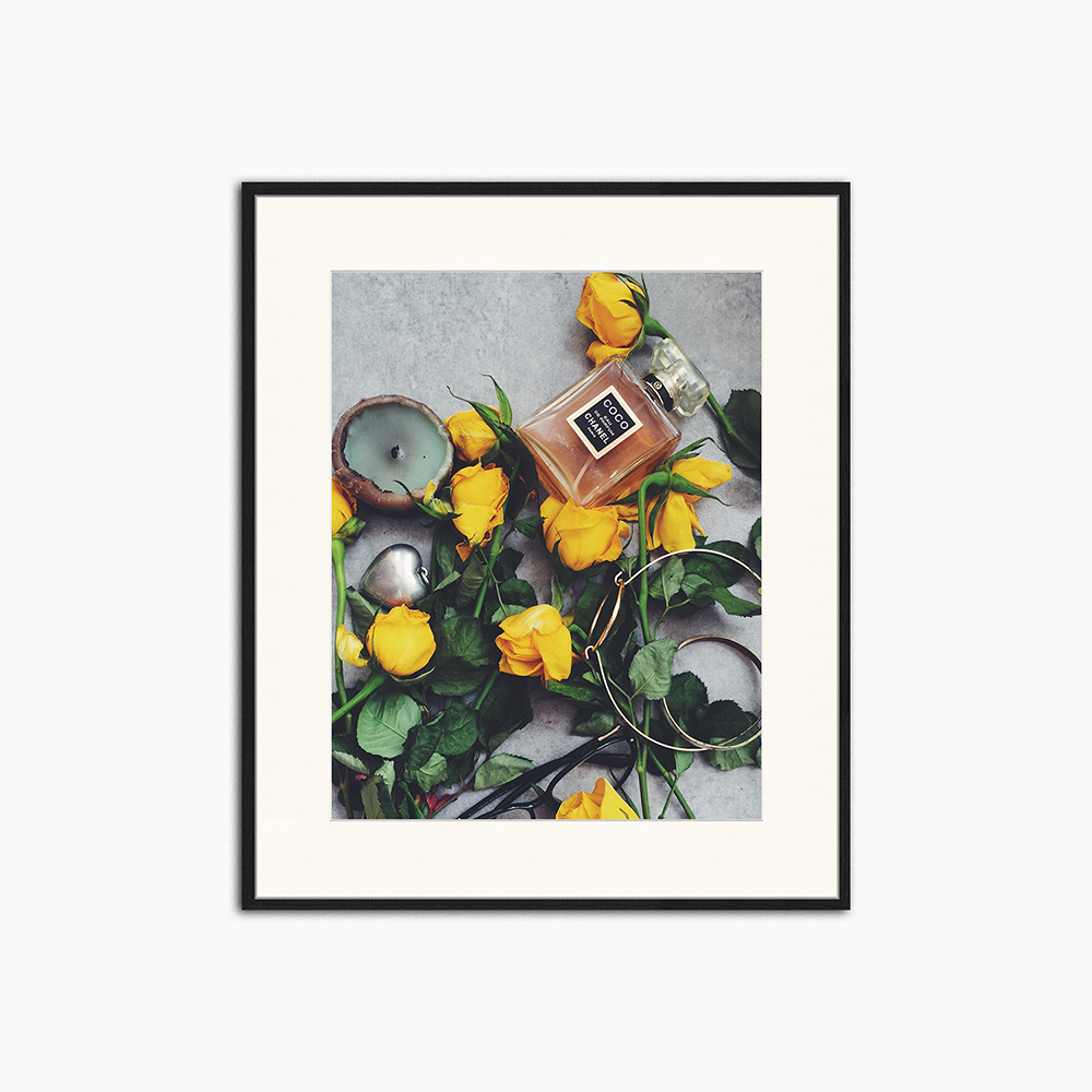 Coco & Flowers – Any Image